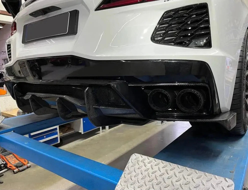 Carbon Fiber Rear Diffuser - Chevrolet Corvette C8