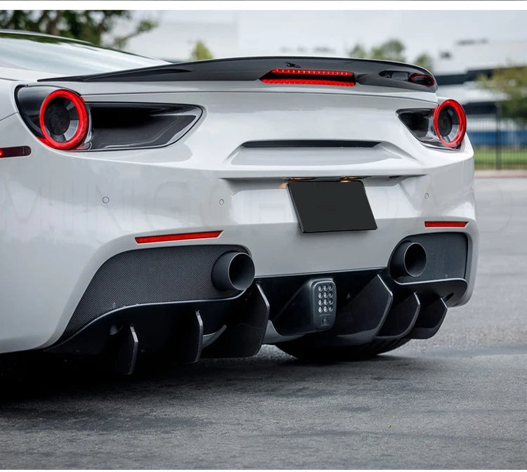 V Style Carbon Fiber Rear Spoiler - Ferrari 488