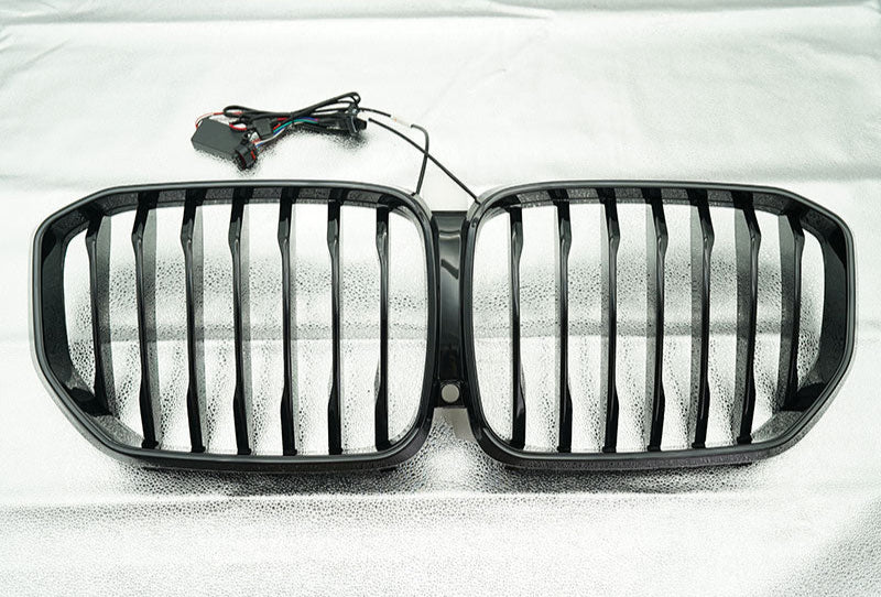 Gloss Back LED Front Grille Replacement - BMW X5 G05 LCi 24-25