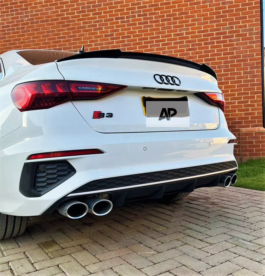 Gloss Black V Style Rear Spoiler - Audi A3/S3/ & RS3 8Y
